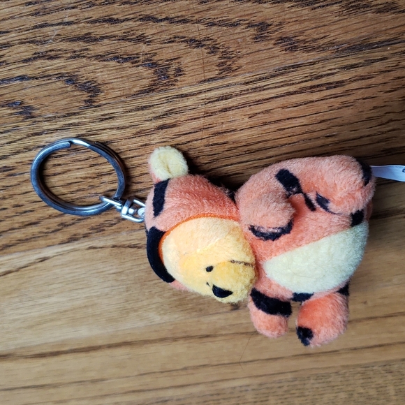 Disney | Other | Vintage Walt Disney World Winnie The Pooh Tigger ...